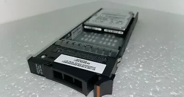 IBM 900GB 10K RPM 2.5 Inch HDD for Storwize v7000 49Y7449 00Y2684