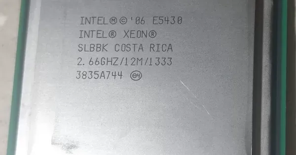 Intel® Xeon® Processor E5430 (12M Cache, 2.66 GHz, 1333 MHz FSB)