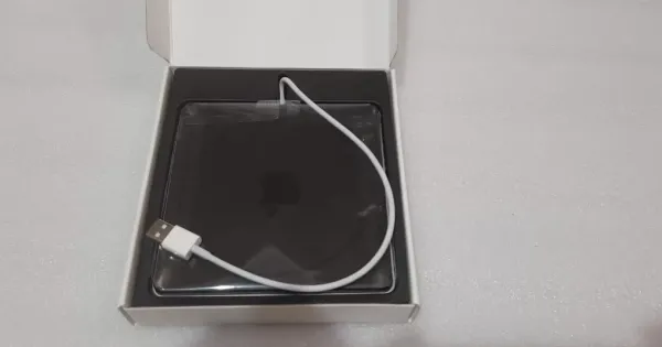 Apple USB SuperDrive (Model A1379)