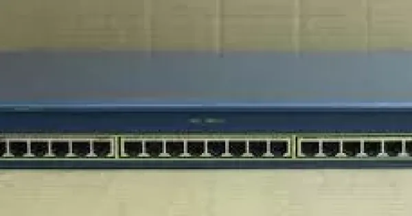 D-Link DES–1228 24-Port Ethernet Switch